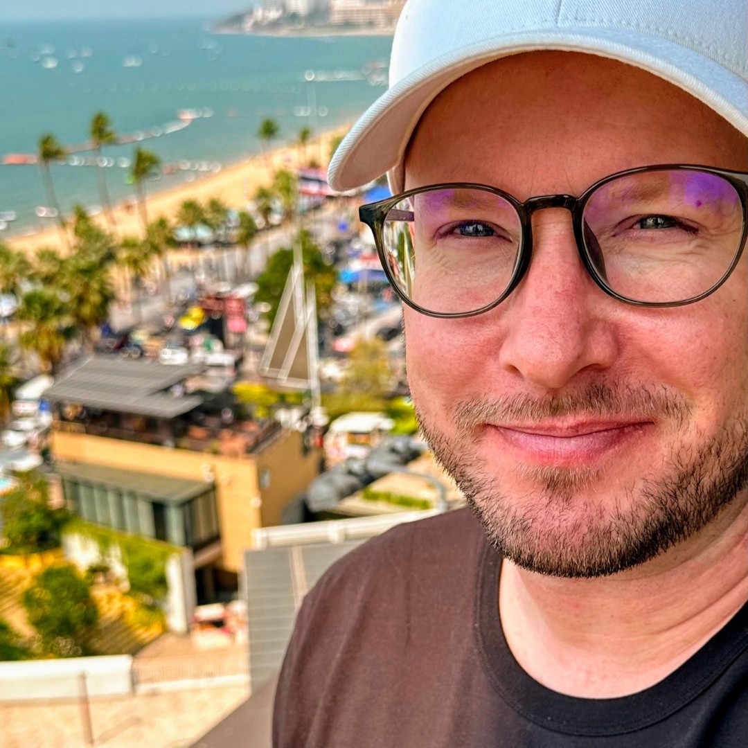 Mark Fulton - Solopreneur, Prompt Engineer, & AI App Developer ...